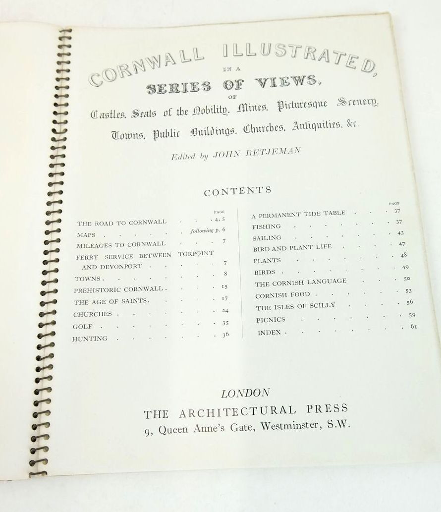 Stella & Rose's Books